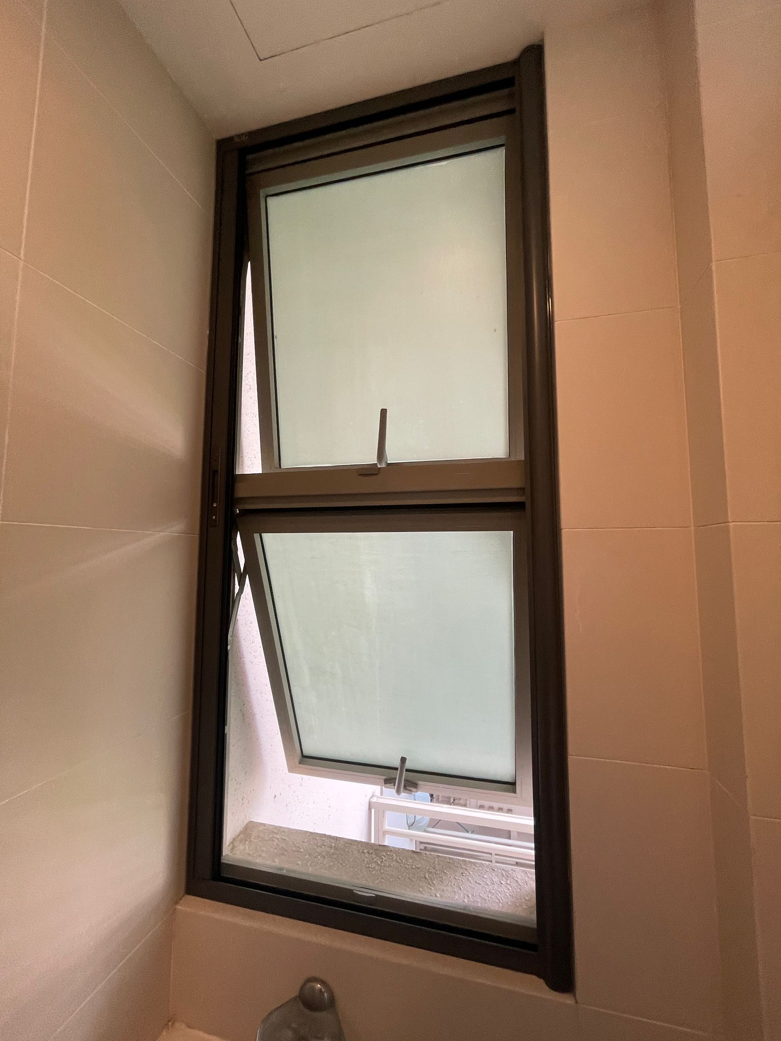 Retractable Mosquito Mesh Singapore | Custom Insect/Cat Screens for Ho ...