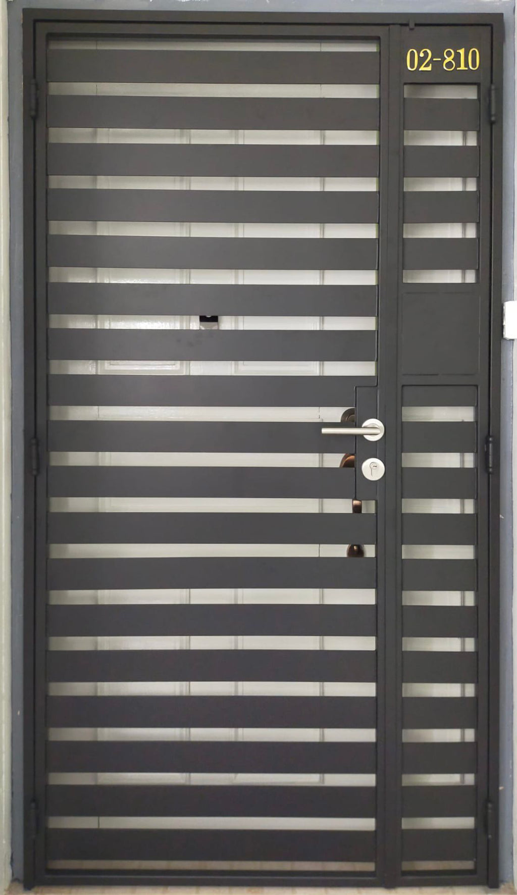 Metal Gate - SH042 Industrial Ladder-Styled Grille