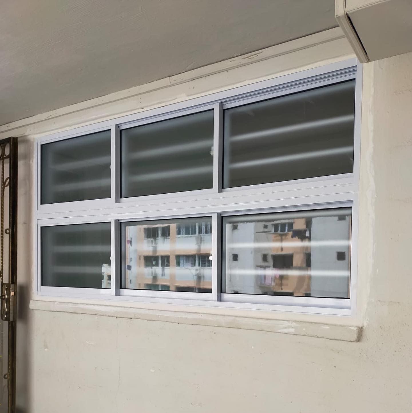 HDB Double Decker Sliding Windows